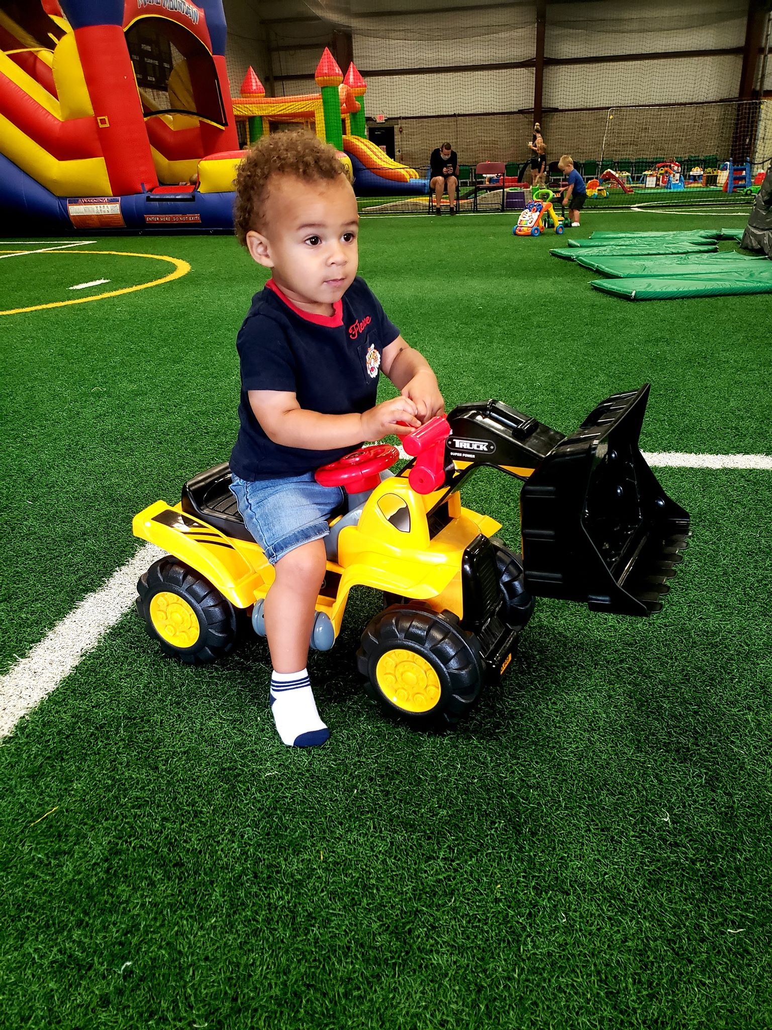 Screen Free Indoor Activities For The Whole Family! | Mama Explores Montco